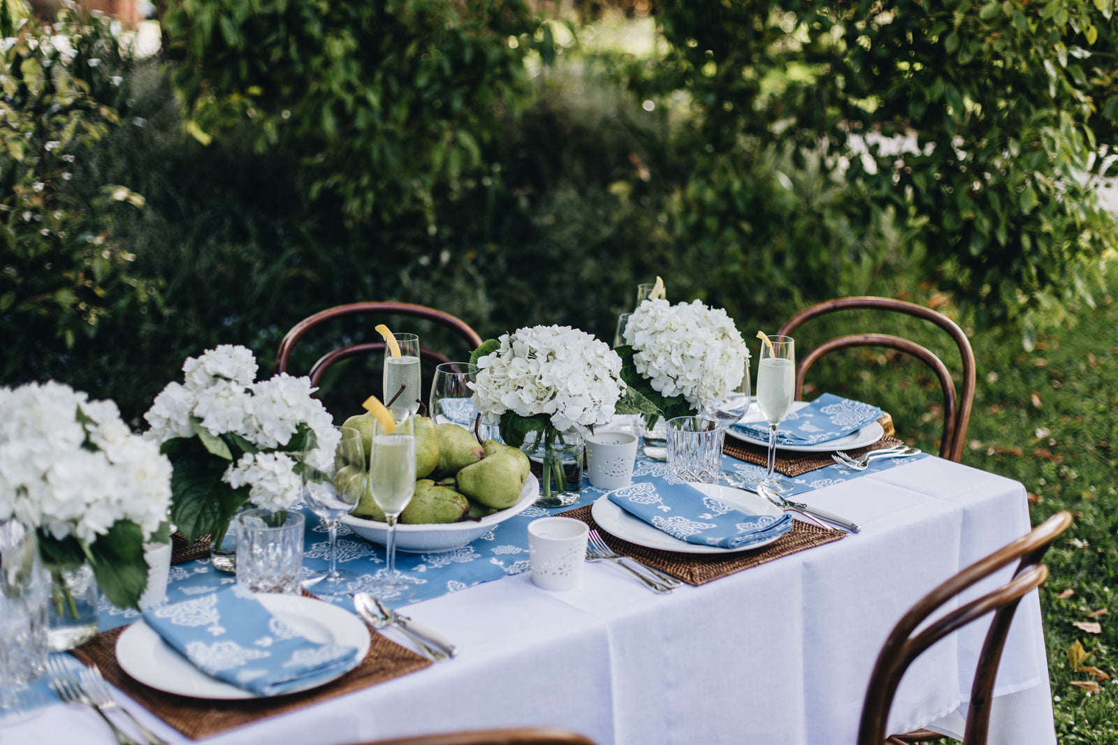 French Riviera Tablescape – Linen + Clay